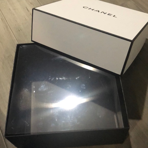 CHANEL | Other | Chanel Gift Box | Poshmark